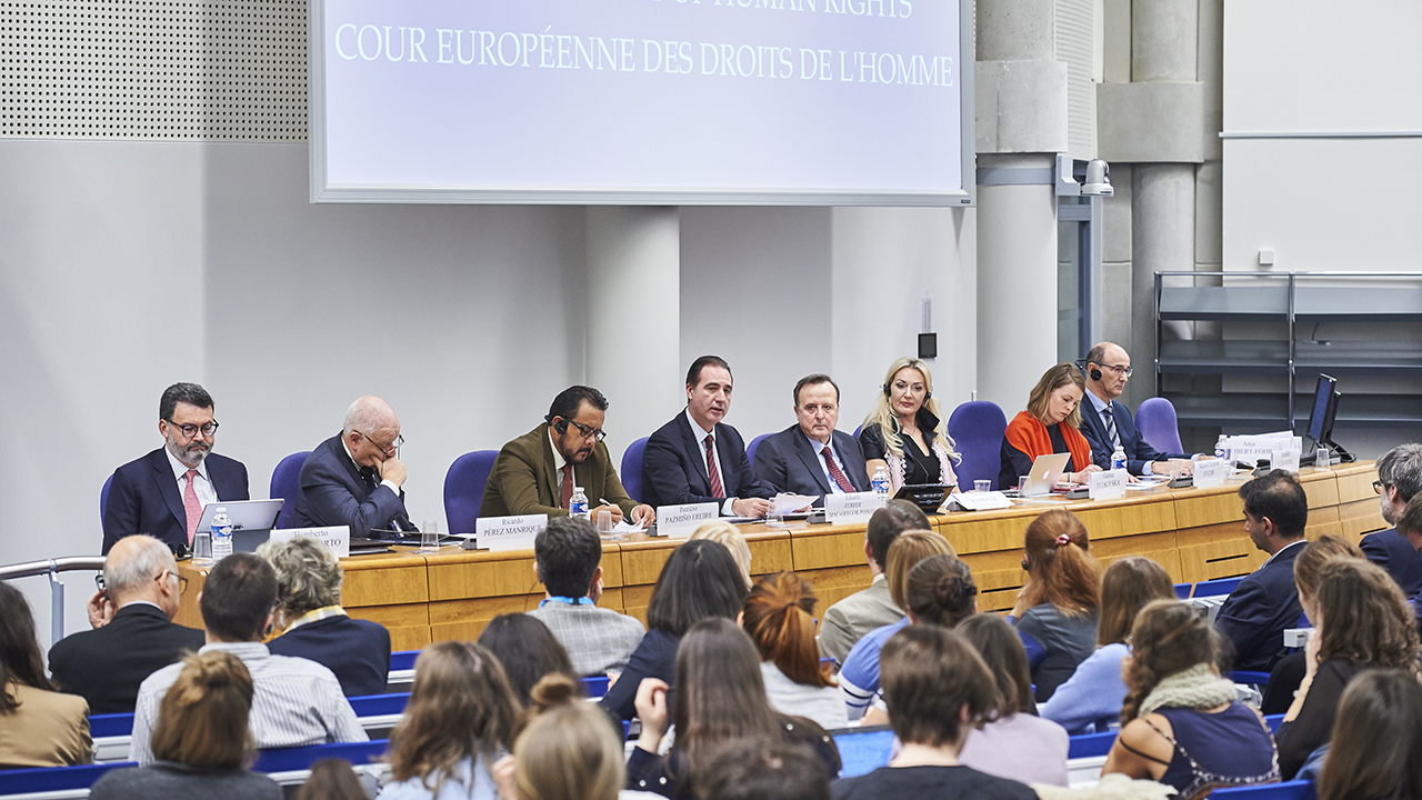 Regional Human Rights Courts - ECHR - ECHR - ECHR / CEDH